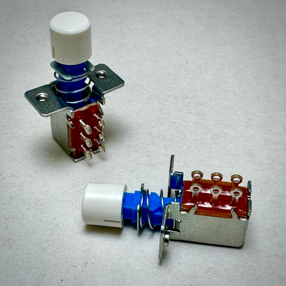 James Tyler or Fender style push button switch – Feline Guitars