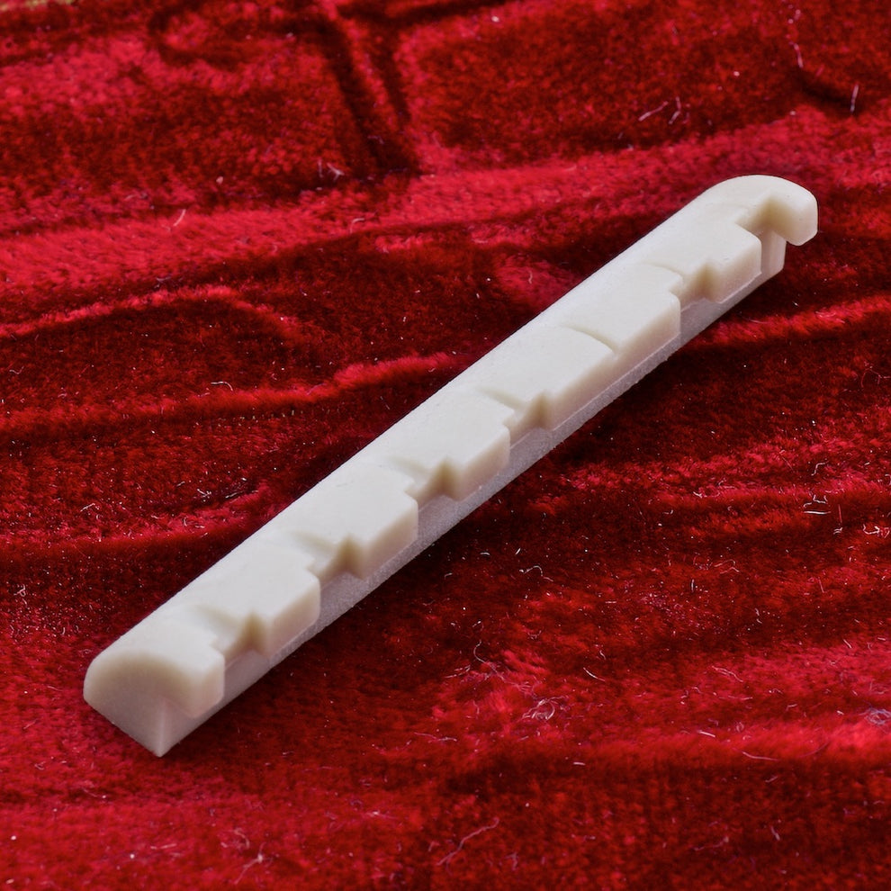 Earvana Compensated Nut – 7 string ESP/LTD 48mm – Feline Guitars